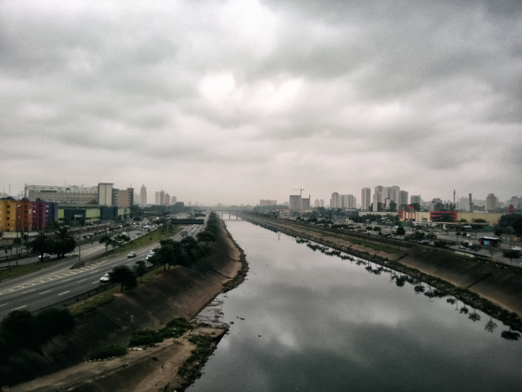 Brasil, tanta agua y tan poca - We Are Water